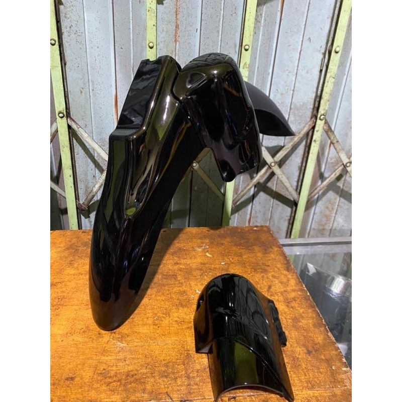 Jual slebor 125z udda cat hitam ya | Shopee Indonesia