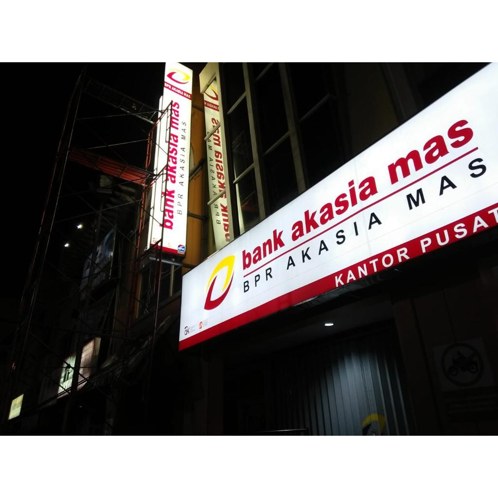 Jual Neon Box Indoor Outdoor 50cm x 100cm Premium Custom 2 Sisi ...