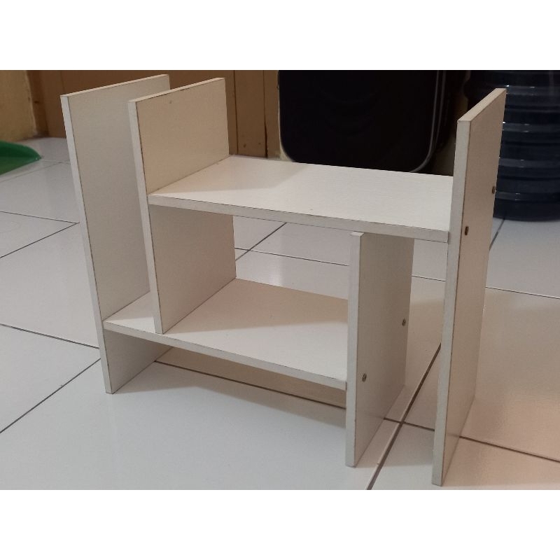 Jual Rak Meja Putih | Rak Buku Mini (Preloved) | Shopee Indonesia