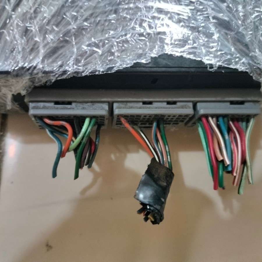 Jual Soket ECU Avanza xenia rush terios grandmax luxio | Shopee Indonesia