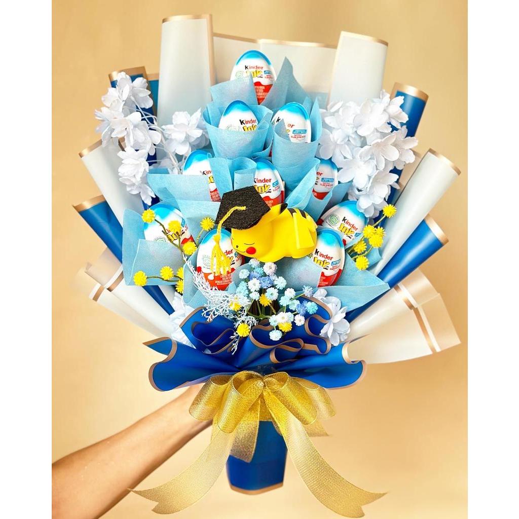 Jual Hand Bouquet Kinderjoy Birthday Buket Bunga Palsu Boneka Lampu ...