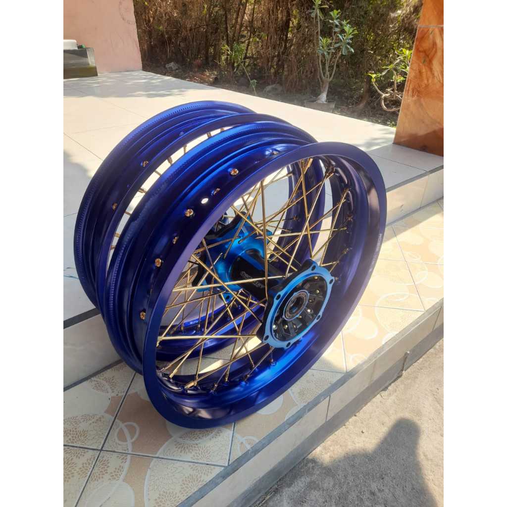 Jual velg set supermoto yamaha wr 155 ring 17 velk set sumo wr155 tanpa ...