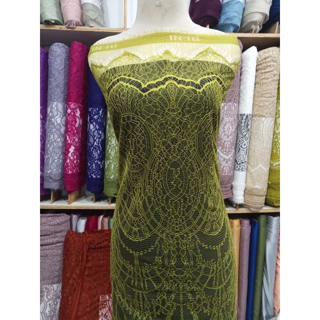 Jual kain brokat chantily motif sultan,cantily lace panel | Shopee ...