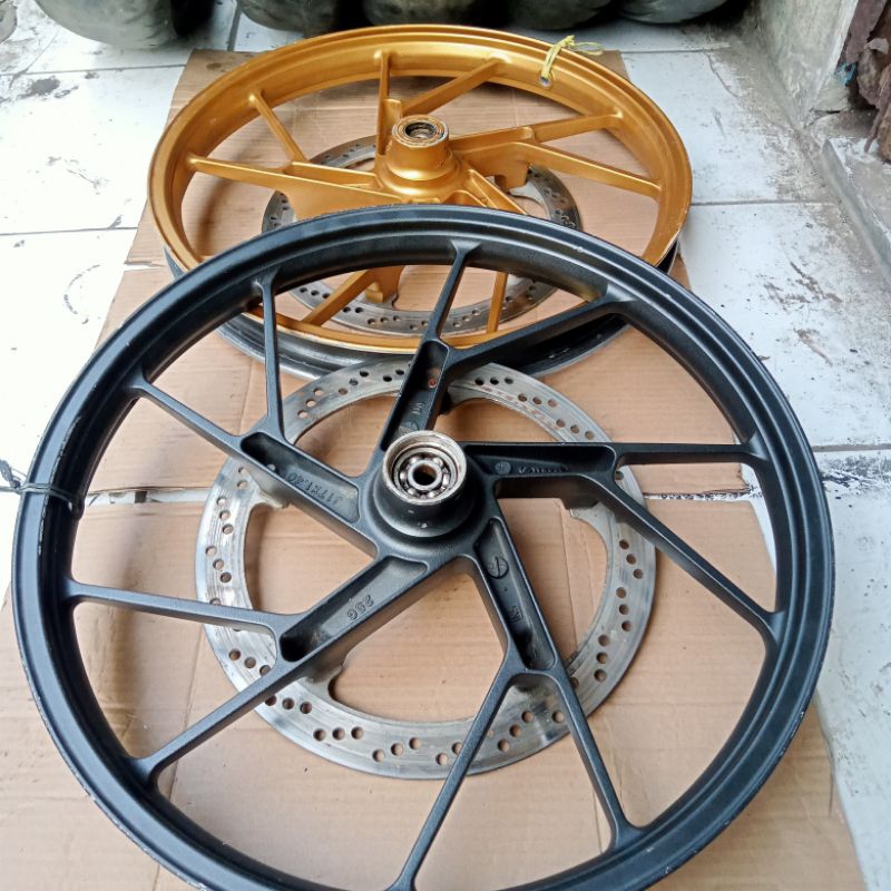 Jual VELG PELK BAGIAN DEPAN SATRIA FU BARONG ORI | Shopee Indonesia