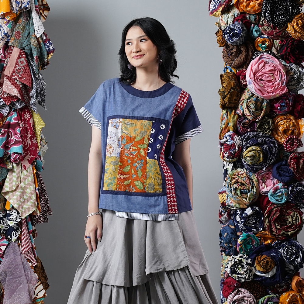 Jual NONA RARA - Cadres PARTicular PART0102 - Baju Batik Kasual Modern ...