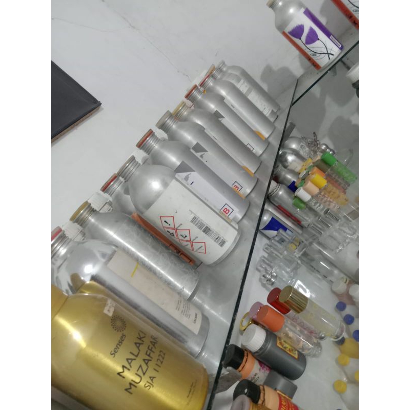 Jual Botol Kaleng Parfum Bekas 500 gram dan 1 kg | Shopee Indonesia