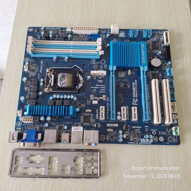 Jual Motherboard Z77 Gigabyte GA-Z77-D3H Intel 1155 Sandy Ivy Bridge DDR3 | Shopee Indonesia