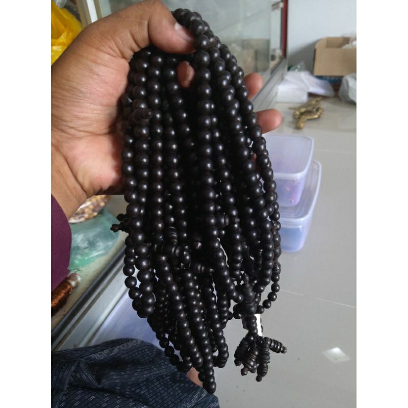 Jual tasbih kayu gaoih kelor hitam dim 8mm isi 99 butir | Shopee Indonesia