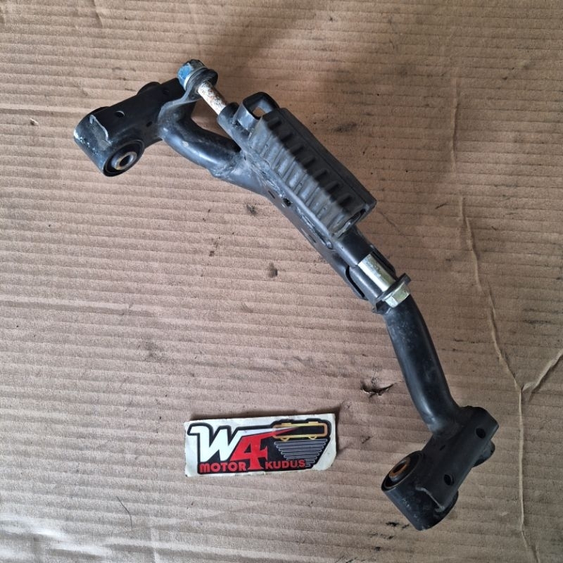 Jual MOUNTING MONTING SAMBUNGAN AYUNAN MESIN GENIO BEAT DELUXE BEAT ...