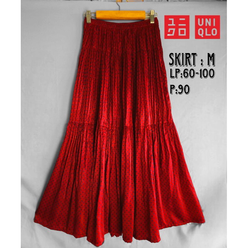 Jual Rok UNIQLO collab | Shopee Indonesia