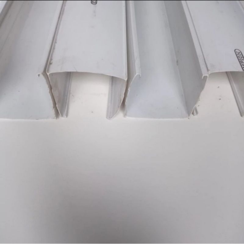 Jual Talang Kotak Talang Air PVC Talang Atap Champion per Meter ...