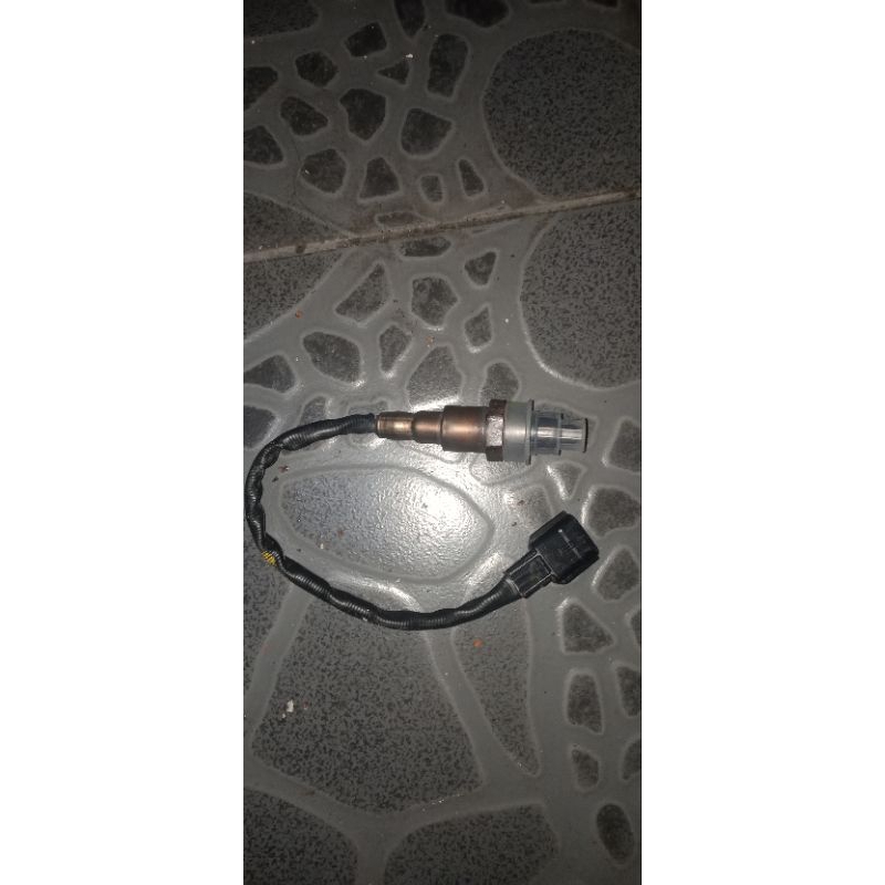 Jual Sensor oksigen o2 depan atas nissan datsun/sensor oxygen | Shopee ...