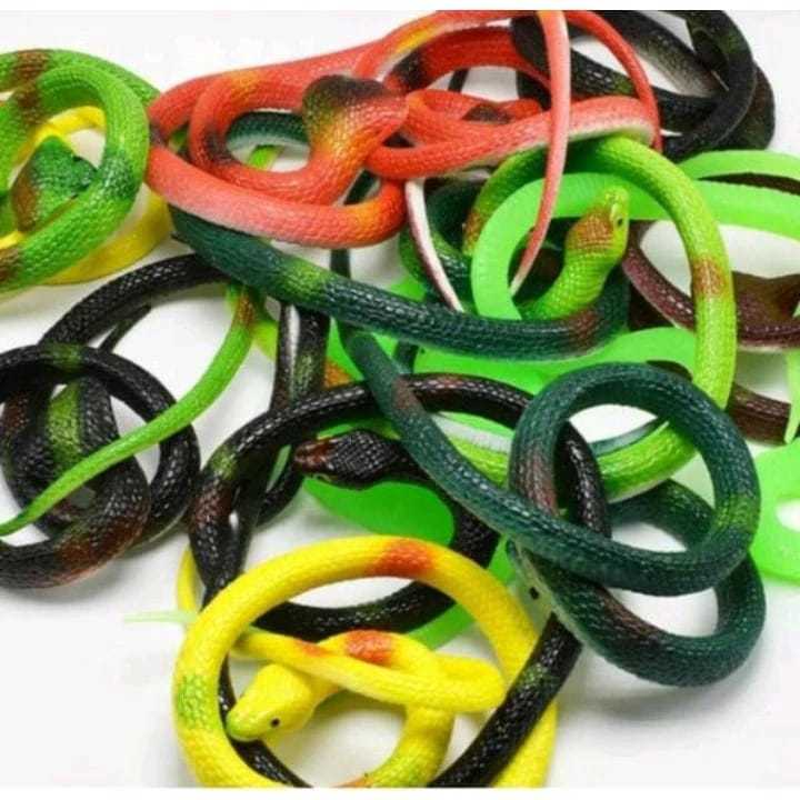 Jual mainan ular karet 75 cm Mainan Figure Ular Karet Multiwarna ...