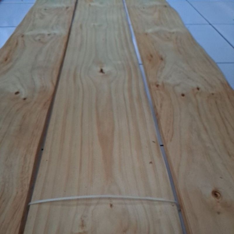 Jual Veneer kayu Pinus (Knoty Pine) | Shopee Indonesia