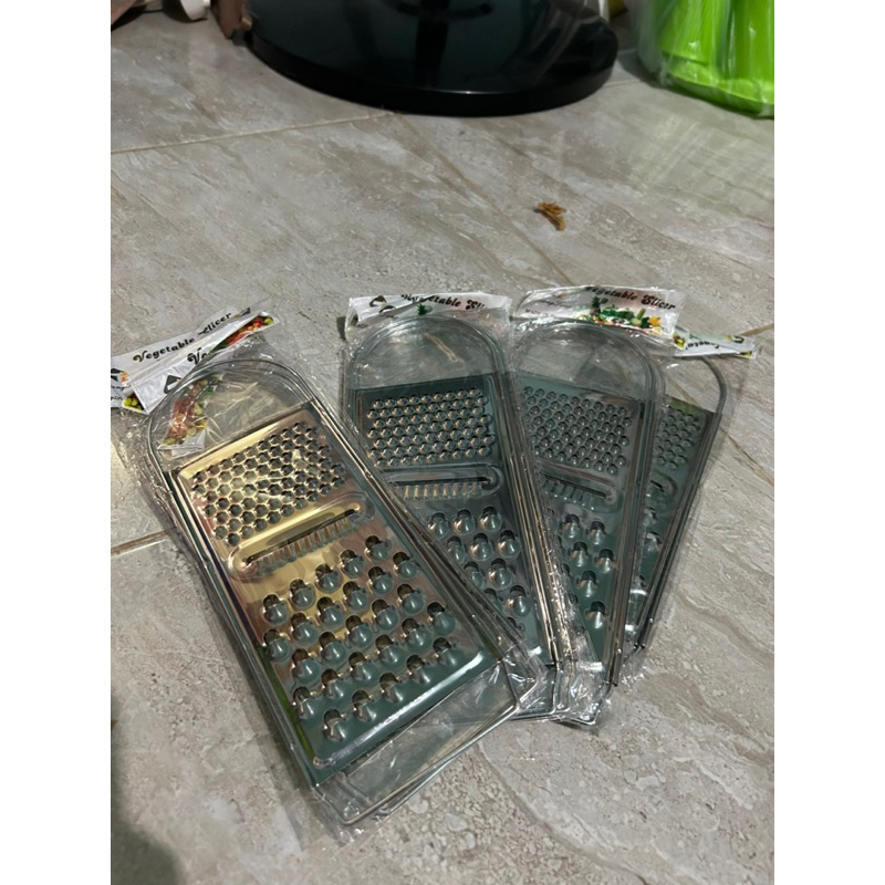 Jual Parutan stainlees serbaguna 3 in 1 multifungsi | Shopee Indonesia