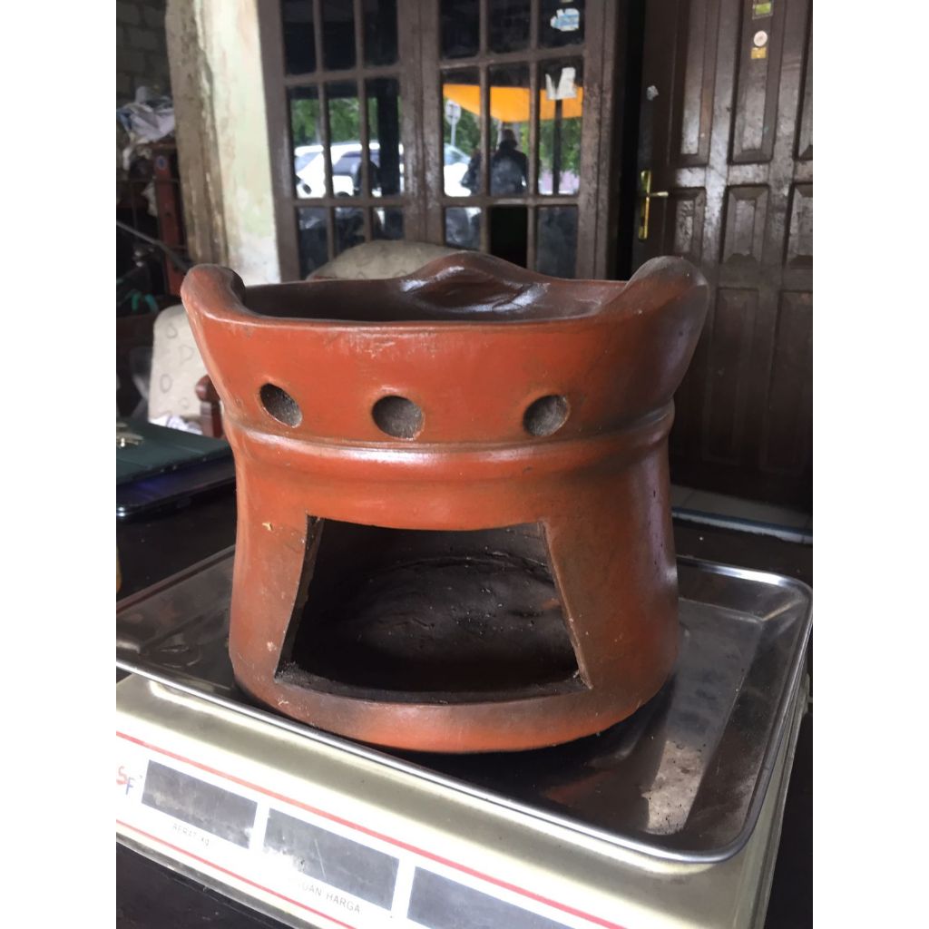 Jual Anglo Tanah Liat / Tungku Pembakaran Diameter 28 CM | Shopee Indonesia