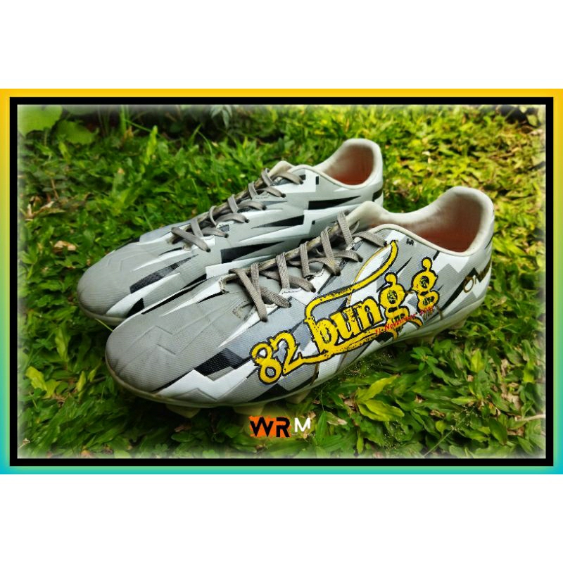 Jual Custom Lukis Sepatu Football/Futsal (Tulisan) | Shopee Indonesia
