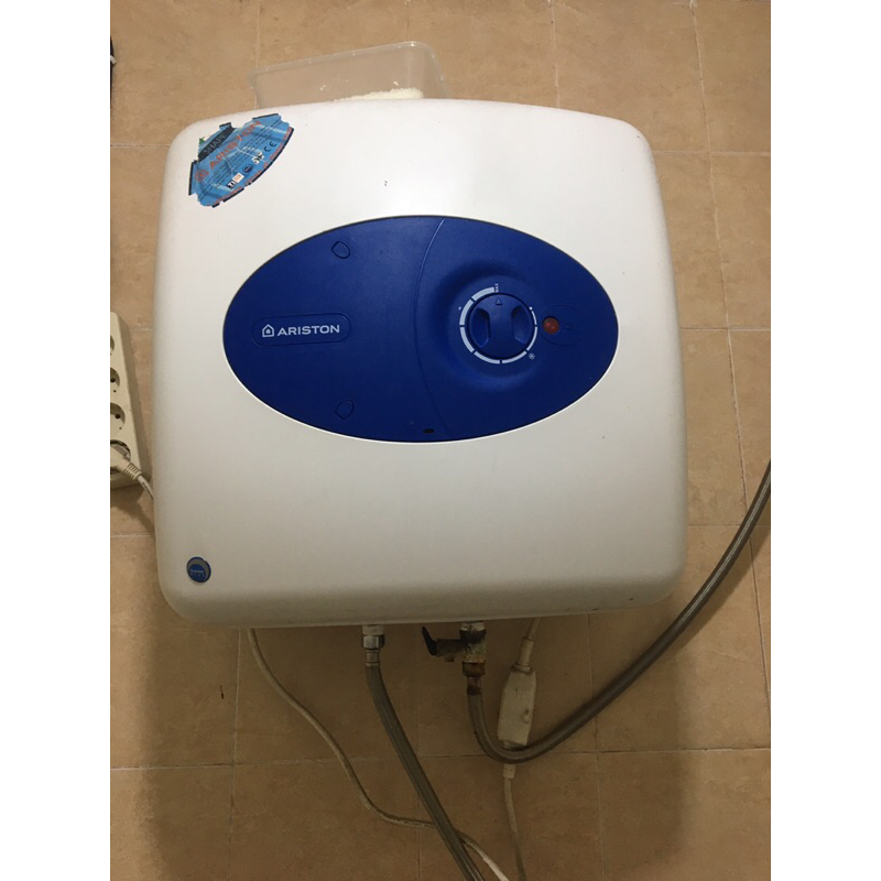 Jual water heater ariston 30L | Shopee Indonesia
