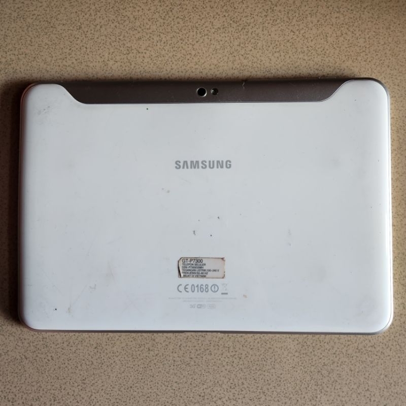 Jual Samsung tab 1 P7300 8.9 bekas | Shopee Indonesia