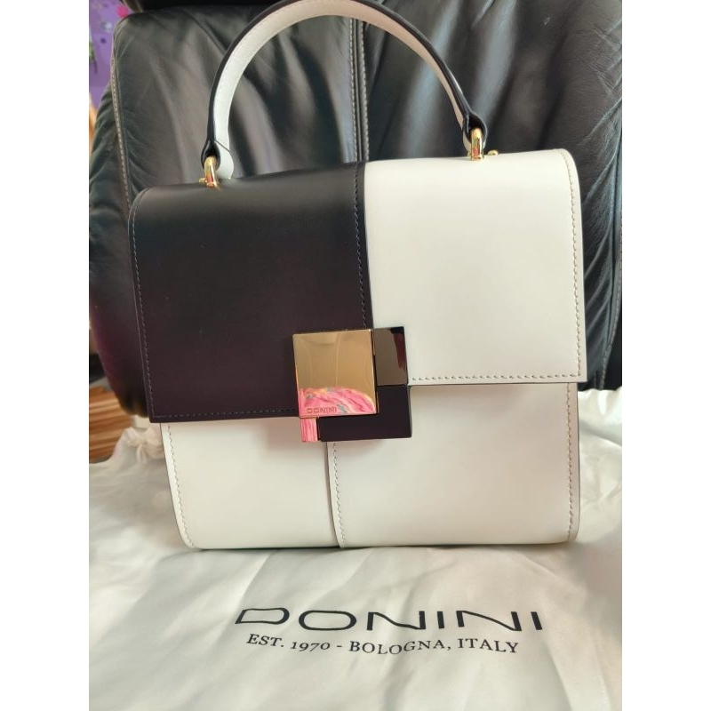 Jual Donini Black white | Shopee Indonesia