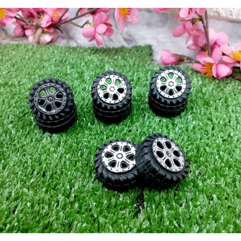 Jual Roda mobil mainan uk.2cm | Shopee Indonesia