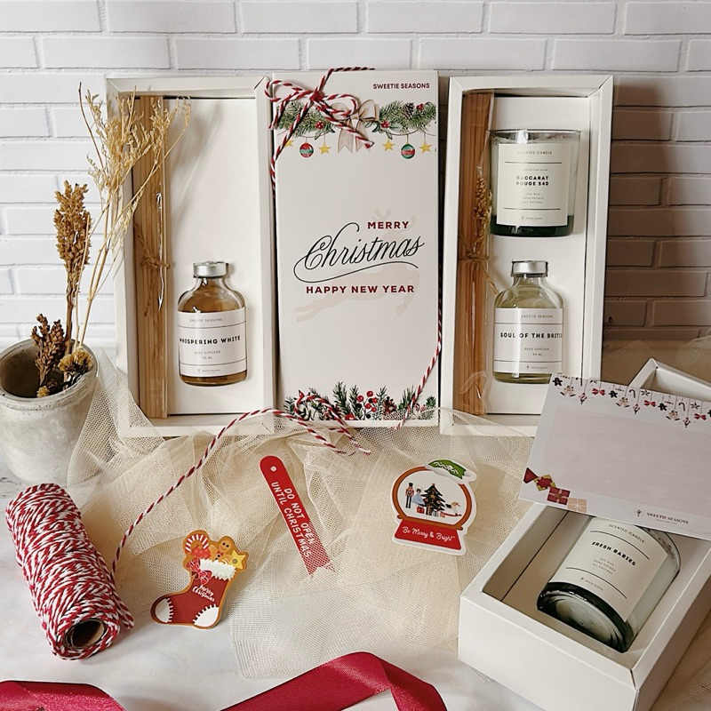 Jual Christmas Serenity Gift Set - Reed Diffuser and Scented Candle ...
