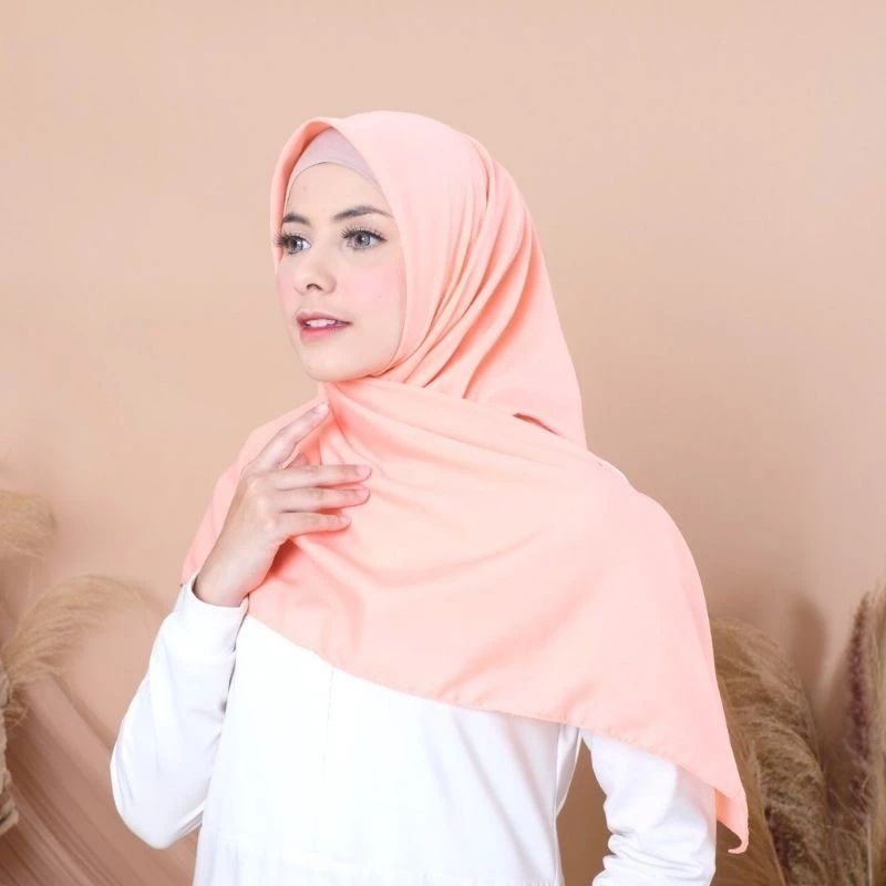 Jual BELLA SQUARE Premium / hijab segitiga bella square / jilbab ...