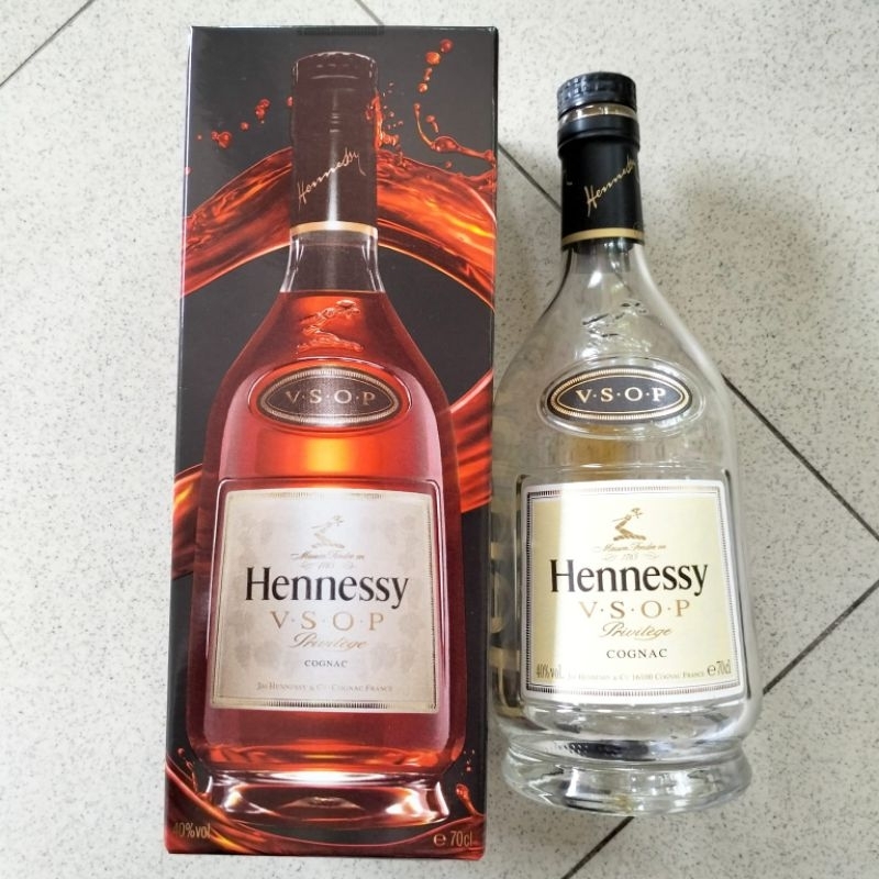 Jual Botol kaca bekas kosong Hennessy VSOP cognac 700 ml | Shopee Indonesia