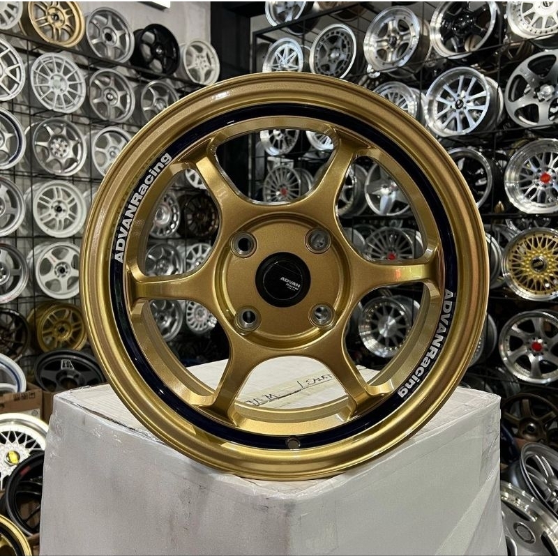 Jual Velg mobil ring 15 ADVAN RG1 pcd 4x114,3 et 42 velg mobil racing ...