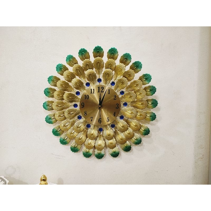 Jual jam besi mewah aesthetic | Shopee Indonesia