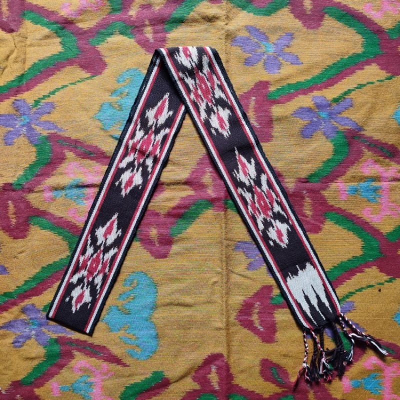 Jual Ikat kepala Etnik Dayak Kalimantan, Kain Tenun Etnik, Syal Tenun ...
