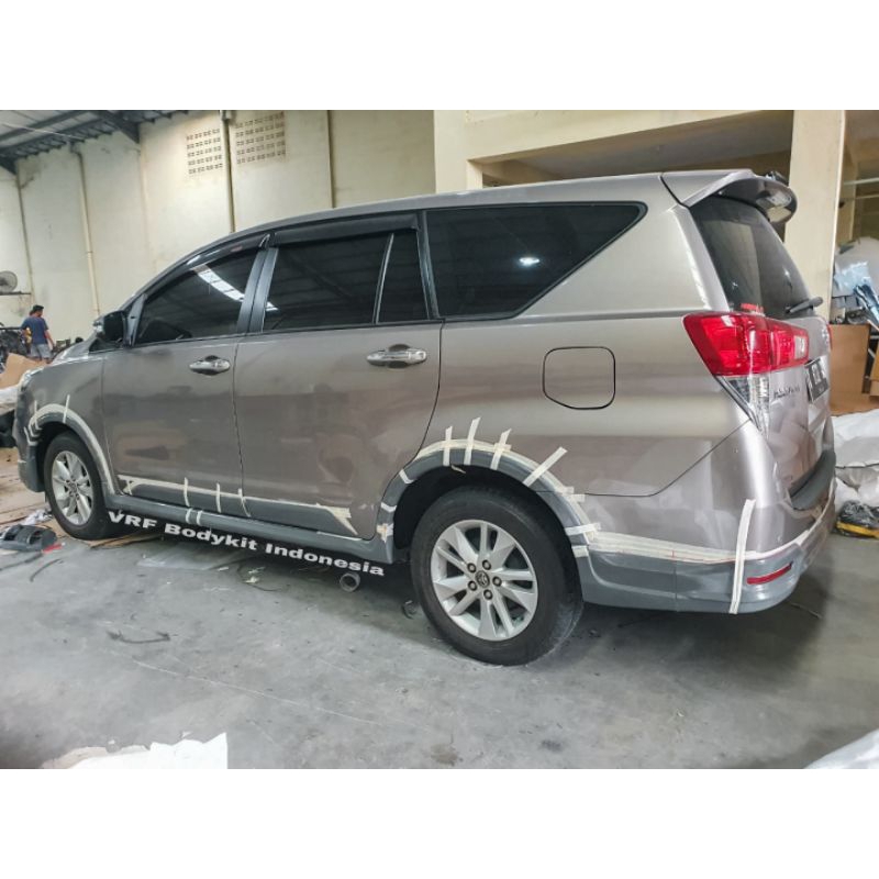 Jual Body kit INNOVA VENTURER (replika) | Shopee Indonesia