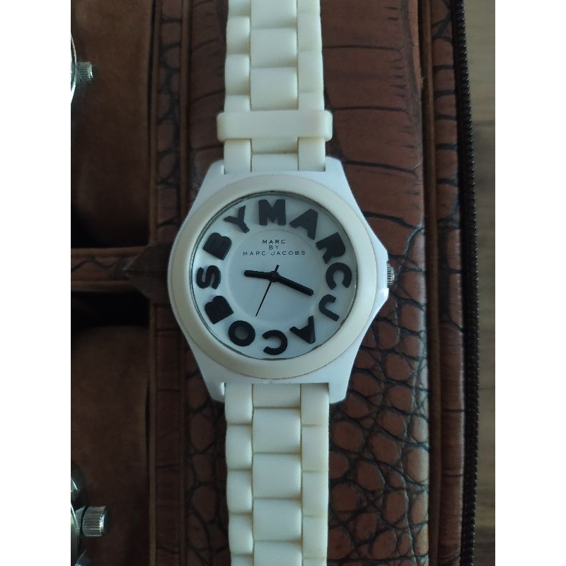 Jual JAM TANGAN ORIGINAL Marc Jacobs MBM4005 ( second) | Shopee Indonesia