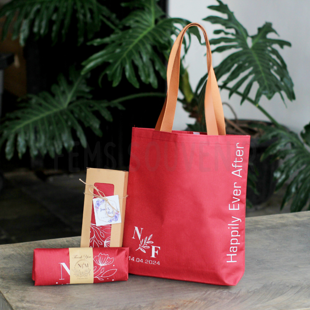 Jual Tas Souvenir Pernikahan ALULA BAG Totebag Souvenir Aesthetic ...