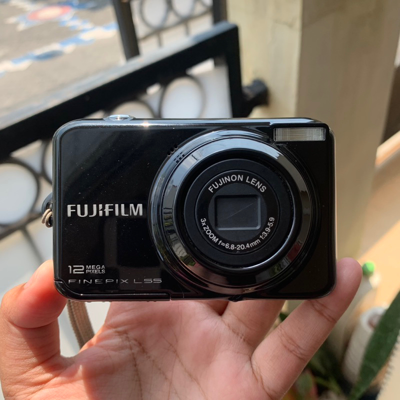 Jual Digicam Kamera Pocket Fujifilm Finepix L55 | Shopee Indonesia