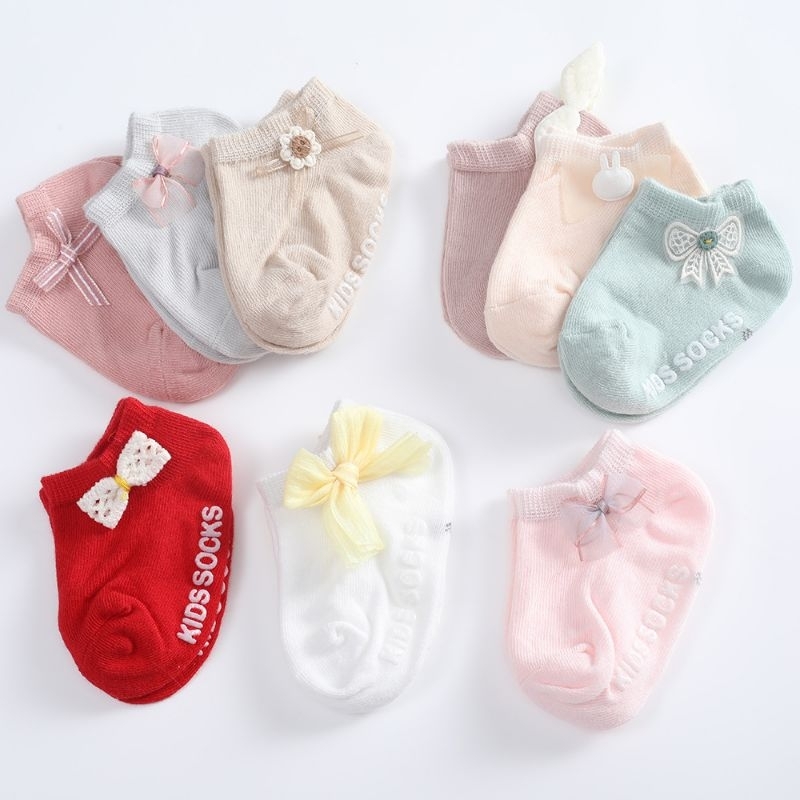 Jual Girly Socks 3 in 1 - 3 in 1 BASIC SHORT SOCKS WITH ANTISLIP ...