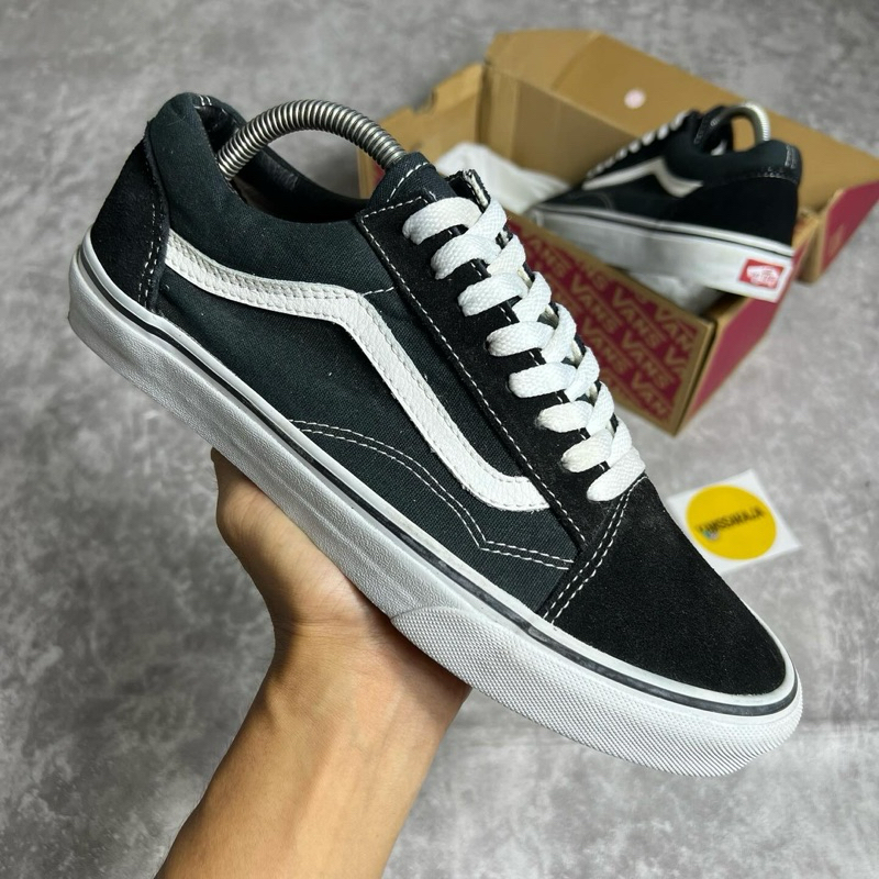 Jual Vans Old Skool Classics Black White Size Us9 42 27 Cm Shopee
