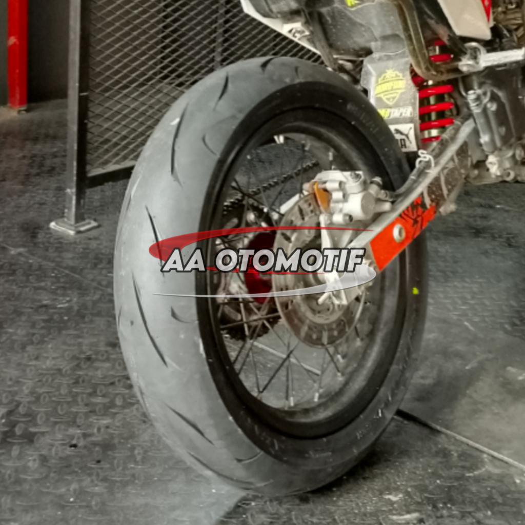 Jual BAN TUBELESS SWALLOW SLASH SB-151 RING 17 BAN MOTOR RACING BAN ...