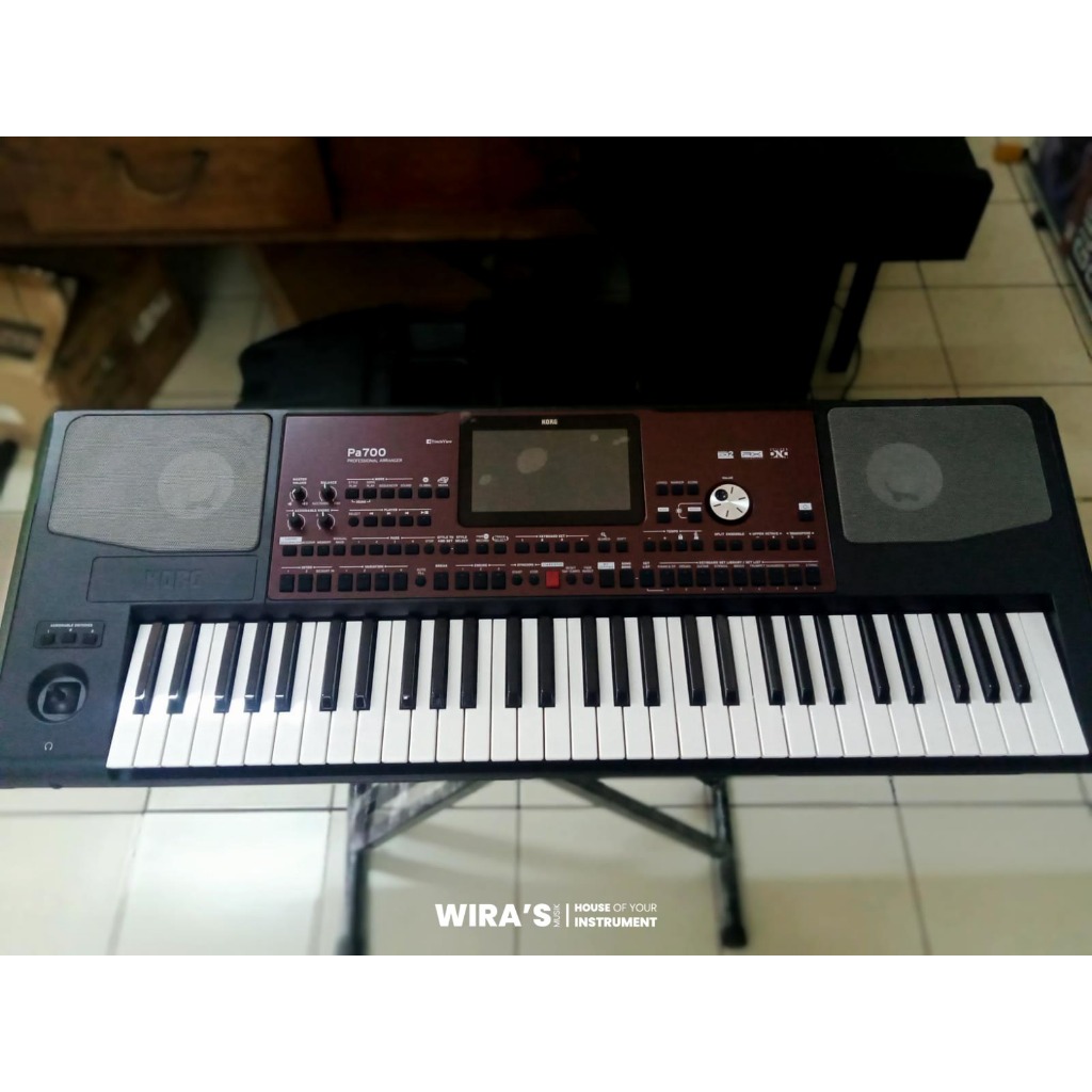 Jual Korg Pa 700 61 key Arranger Workstation | Shopee Indonesia