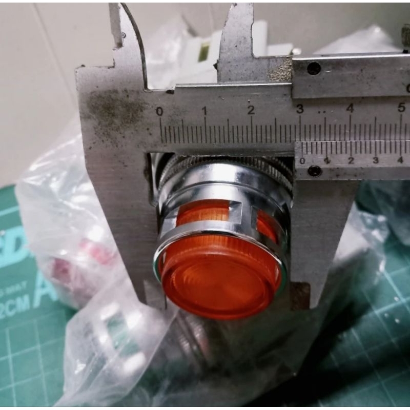 Jual IDEC illuminated Push Button Lamp led 24Vdc , made in Japan ...