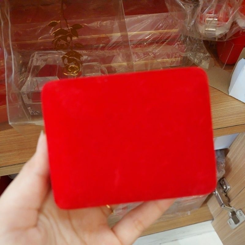 Jual box merah kotak | Shopee Indonesia