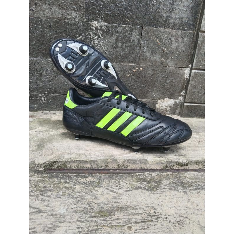 Jual sepatu bola kulit asli beseller warna ht,hj,mr,biru,kng,pth pul 6 ...