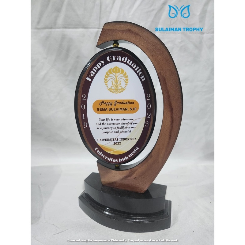 Jual Hadiah Kado Unik Murah Plakat Kayu / Piagam Kayu / Plakat Vandel ...