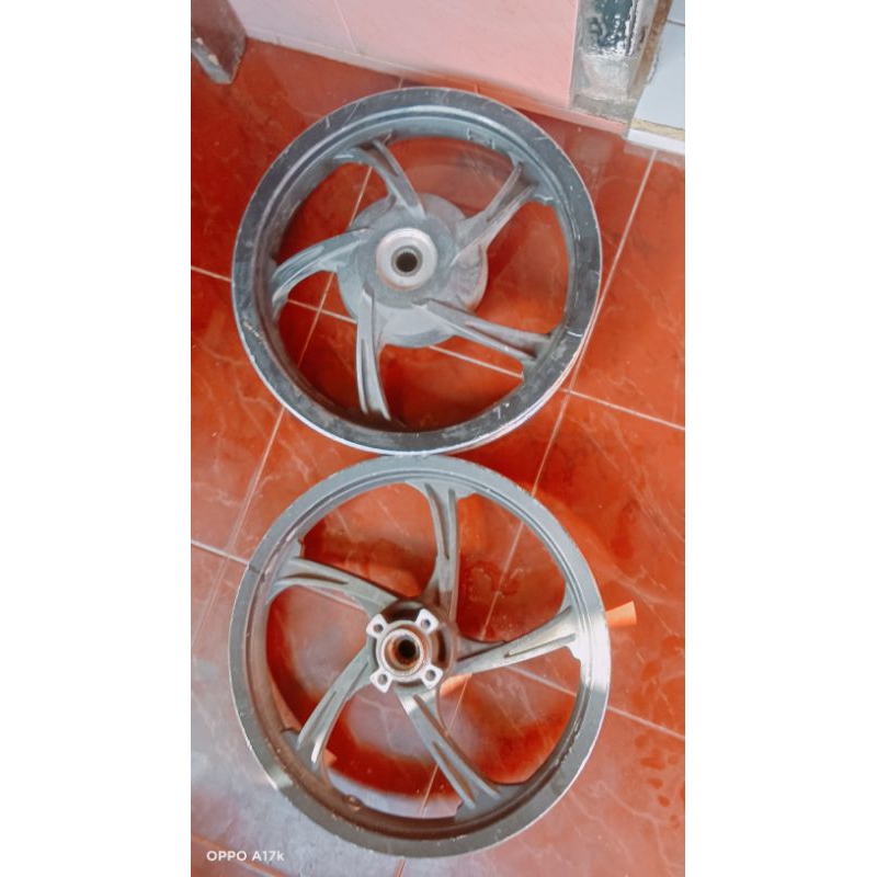 Jual velg pelg racing bintang original Suzuki skydrave skydrive ...
