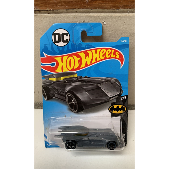 Jual Hot Wheels Bat Mobile DC 2/5 (171/250) | Shopee Indonesia
