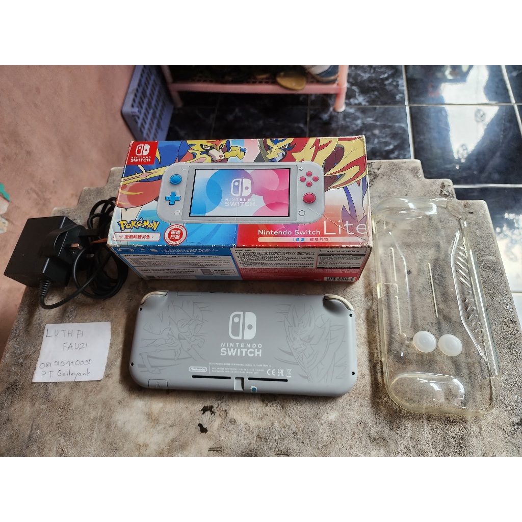 Jual Nintendo Switch Lite Pokemon Sword Shield Limited Edition Fullset ...