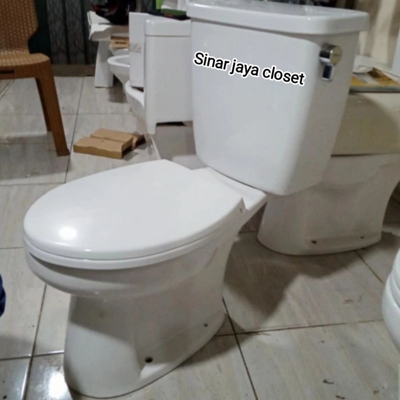Jual CLOSET DUDUK TOTO CLASSIC S516 FLUSH SAMPING | Shopee Indonesia