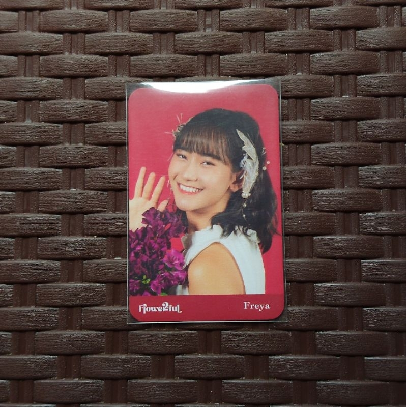 Jual Photocard Freya JKT48 - Flowerfull | Shopee Indonesia