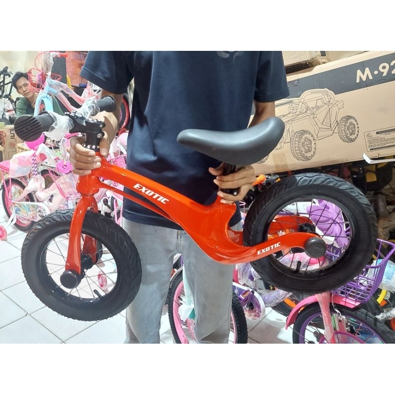 Jual Sepeda Anak Balance Bike Exotic ET - 3110 & ET 3111 Ban Pompa ...