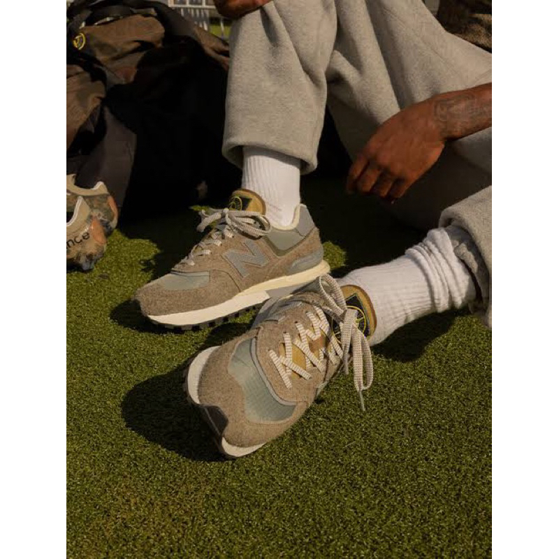 Jual SEPATU SNEAKERS 574 LEGAZY X STONE ISLAND | Shopee Indonesia